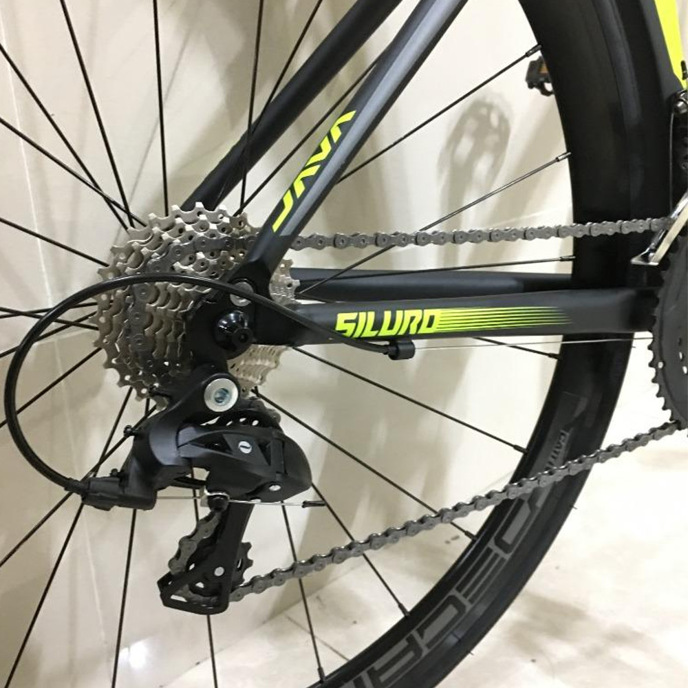 Bicicleta Java Siluro2 Ruta 700C HCarbono 18V Talle 50 • GoStore