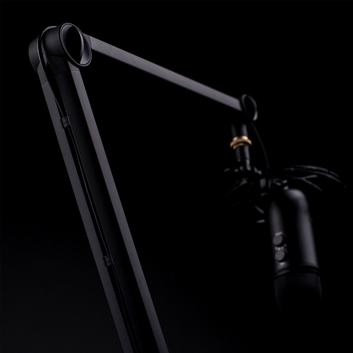 Micrófono Blue Yeti + Radius III + Compass • GoStore